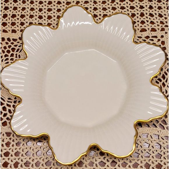 Lenox | Accents | Vintage Lenox Meridian 9 Petal Collection Candy Dish ...